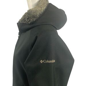 Columbia | Jackets & Coats | Columbia Scuba Jacket Hoodie Faux Fur Trim ...